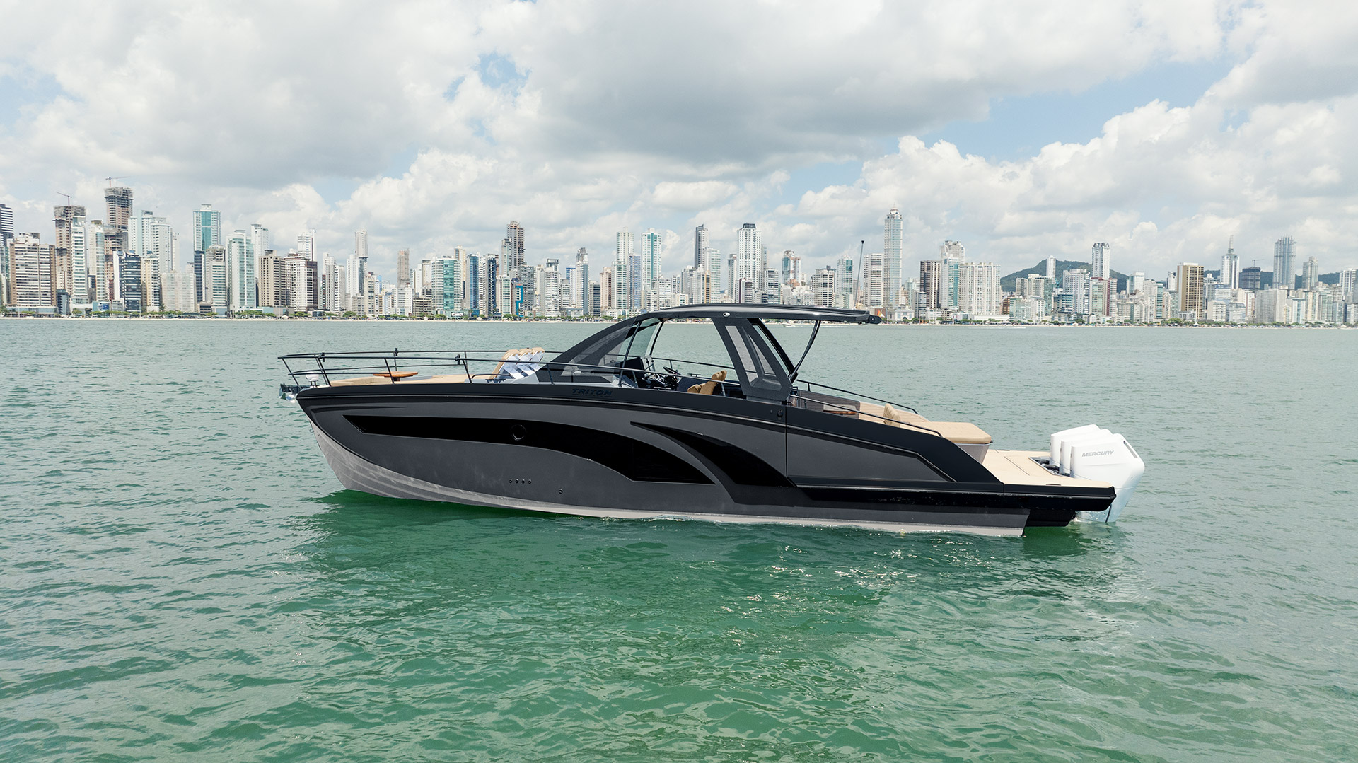 Hanover 447 Ultimate Luxury Edition - Hanover Yachts